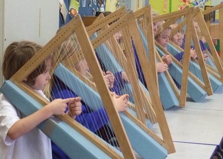 Children play Waring Harps - Waring Music